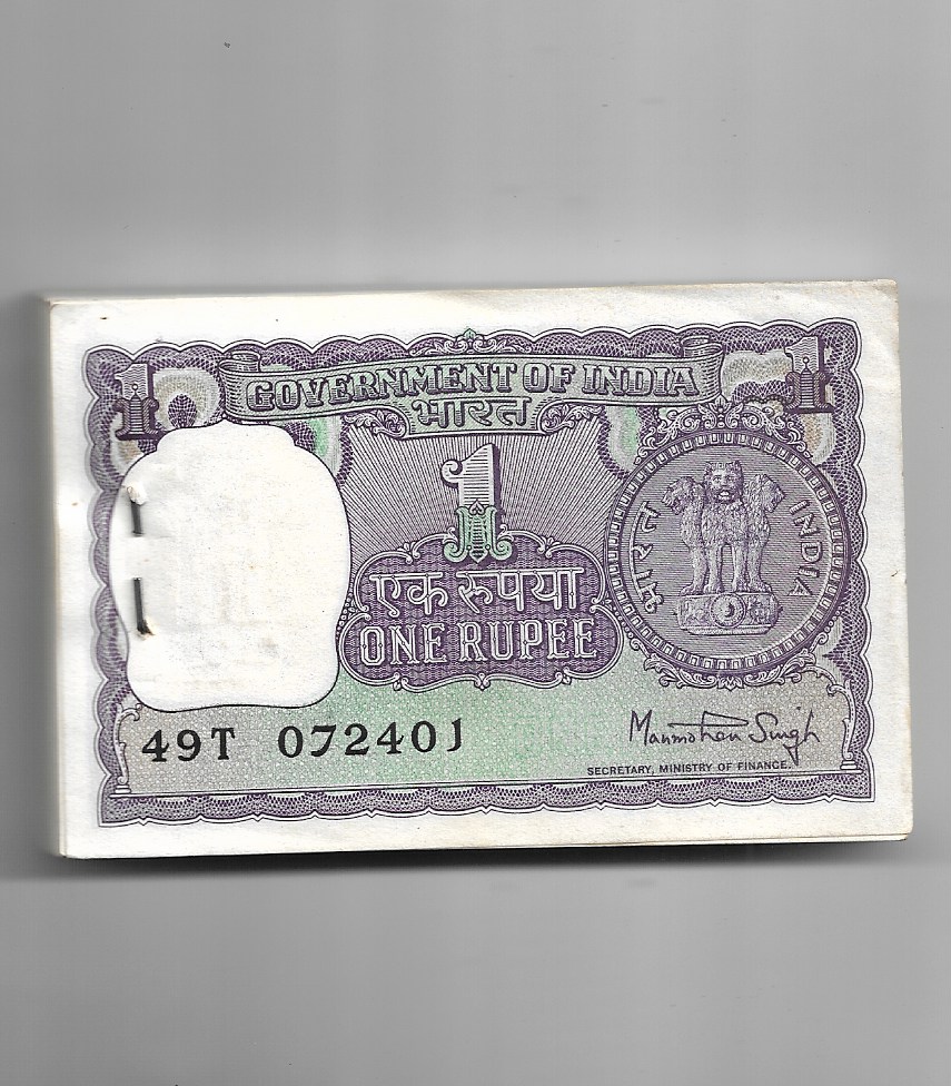 1 RUPEE ~ MANMOHAN SINGH ~ 1977, “T” INSET, 100 NOTES BUNDLE ~ W-2 ...